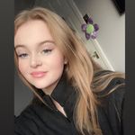 Amber Kandt's Instagram, Twitter & Facebook on IDCrawl