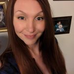 Angie Perron's Instagram, Twitter & Facebook on IDCrawl