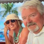 Melissa Craighead's Instagram, Twitter & Facebook on IDCrawl