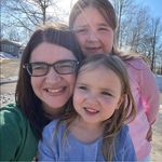 Anna Gillman's Instagram, Twitter & Facebook on IDCrawl