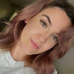 Ashley Vitrano's Instagram, Twitter & Facebook on IDCrawl