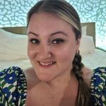 Ashley Gutowski's Instagram, Twitter & Facebook on IDCrawl