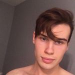 Karin Benton's Instagram, Twitter & Facebook on IDCrawl