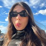 Bev Benz's Instagram, Twitter & Facebook on IDCrawl