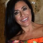 Carol Hallak's Instagram, Twitter & Facebook on IDCrawl