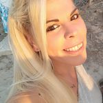 Christina Basta's Instagram, Twitter & Facebook on IDCrawl