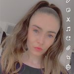 Deanne James's Instagram, Twitter & Facebook on IDCrawl
