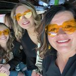 Dana Shusterman's Instagram, Twitter & Facebook on IDCrawl