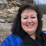 Lisa Pyle's Instagram, Twitter & Facebook on IDCrawl