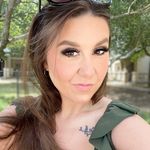 Elizabeth Tutt's Instagram, Twitter & Facebook on IDCrawl