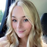 Lisa Gullion's Instagram, Twitter & Facebook on IDCrawl