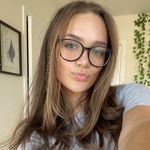 Hannah Straus's Instagram, Twitter & Facebook on IDCrawl