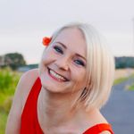 Helene Helfer's Instagram, Twitter & Facebook on IDCrawl