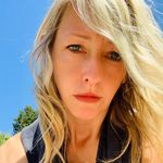 Holly Wingrove's Instagram, Twitter & Facebook on IDCrawl