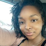 Isha Perry's Instagram, Twitter & Facebook on IDCrawl