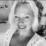 April Hopwood's Instagram, Twitter & Facebook on IDCrawl
