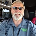 Angie Hellman's Instagram, Twitter & Facebook on IDCrawl