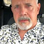 Julie Bainter's Instagram, Twitter & Facebook on IDCrawl