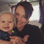 Sandra Auge's Instagram, Twitter & Facebook on IDCrawl