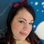 Renee Haak's Instagram, Twitter & Facebook on IDCrawl