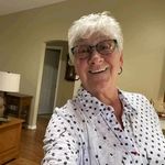 Lynn Stickle's Instagram, Twitter & Facebook on IDCrawl