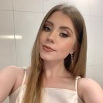 Laura Kitzman's Instagram, Twitter & Facebook on IDCrawl