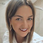 Laura Redding's Instagram, Twitter & Facebook on IDCrawl