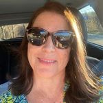 Lisa Bazzle's Instagram, Twitter & Facebook on IDCrawl