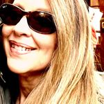 Elizabeth Robello's Instagram, Twitter & Facebook on IDCrawl