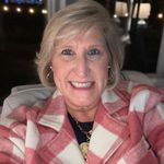 Lisa Saari's Instagram, Twitter & Facebook on IDCrawl