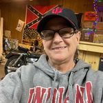 Lorrie Hall's Instagram, Twitter & Facebook on IDCrawl