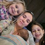 Amanda Houghtaling's Instagram, Twitter & Facebook on IDCrawl