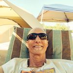 Karen Dechellis's Instagram, Twitter & Facebook on IDCrawl