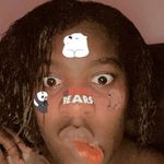 Roselyn Harris's Instagram, Twitter & Facebook on IDCrawl