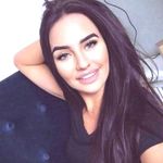 Shanna Hammiel's Instagram, Twitter & Facebook on IDCrawl