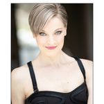 Sheila Hallinan's Instagram, Twitter & Facebook on IDCrawl