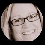 April Snelling's Instagram, Twitter & Facebook on IDCrawl