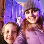 Stacey Cowley's Instagram, Twitter & Facebook on IDCrawl