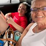 Stacie Meshell's Instagram, Twitter & Facebook on IDCrawl