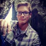 Stephanie Hallberg's Instagram, Twitter & Facebook on IDCrawl