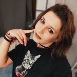 Tara Faust's Instagram, Twitter & Facebook on IDCrawl