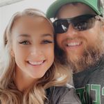 Valerie Hunsaker's Instagram, Twitter & Facebook on IDCrawl