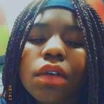 Estelle Mccarty's Instagram, Twitter & Facebook on IDCrawl