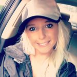 Vari Angwin's Instagram, Twitter & Facebook on IDCrawl