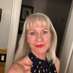 Wendi Sims's Instagram, Twitter & Facebook on IDCrawl